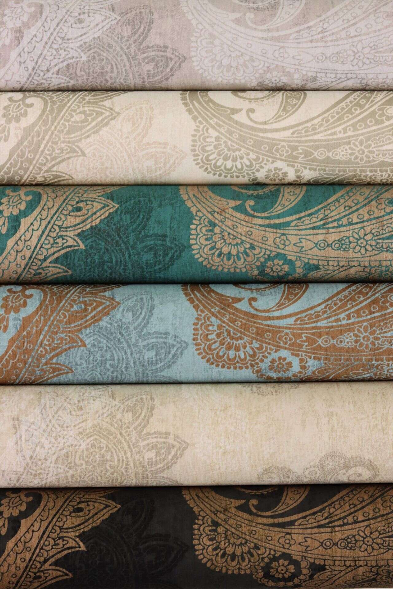 Paisley non-woven wallpaper in beige-taupe light Indian Style 746419 | 0,53 m | 10,05 m | Beige ...
